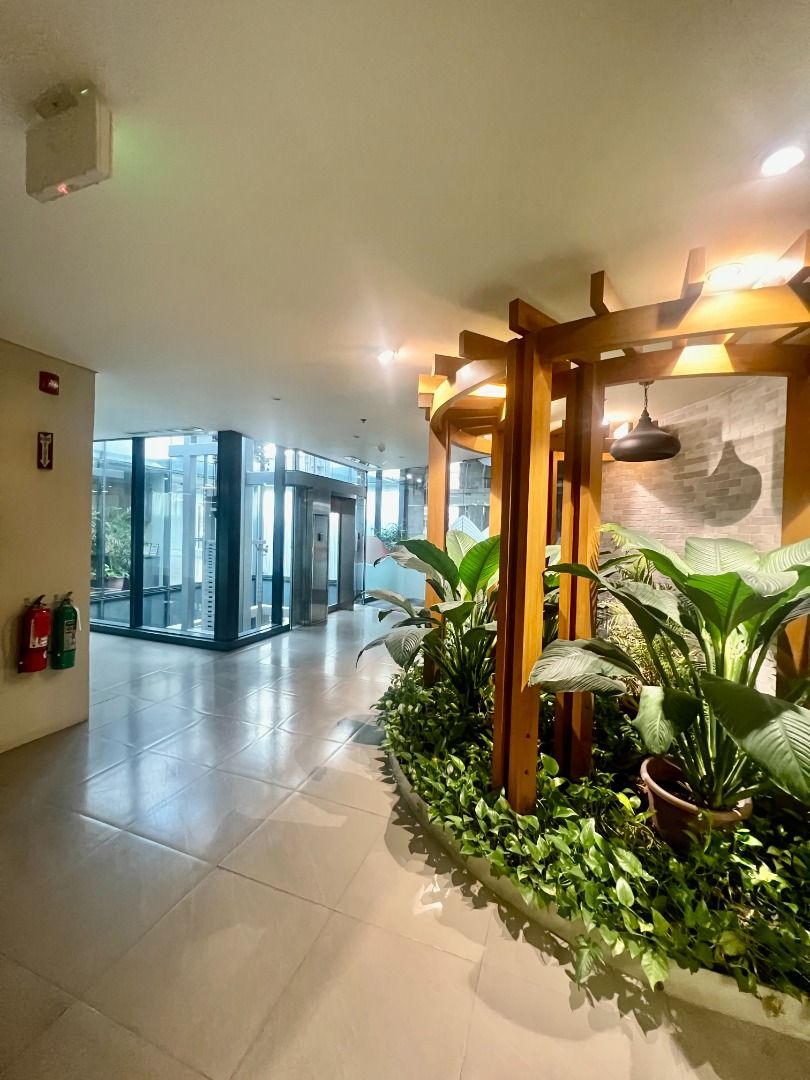 OSMENA HIGHWAY MAKATI - OFFICE BUILDING FOR SALE - 3 STOREYS WITH ROOF ...