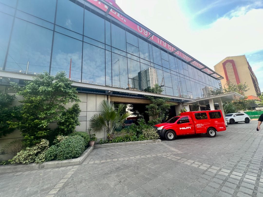 OSMENA HIGHWAY MAKATI - OFFICE BUILDING FOR SALE - 3 STOREYS WITH ROOF ...
