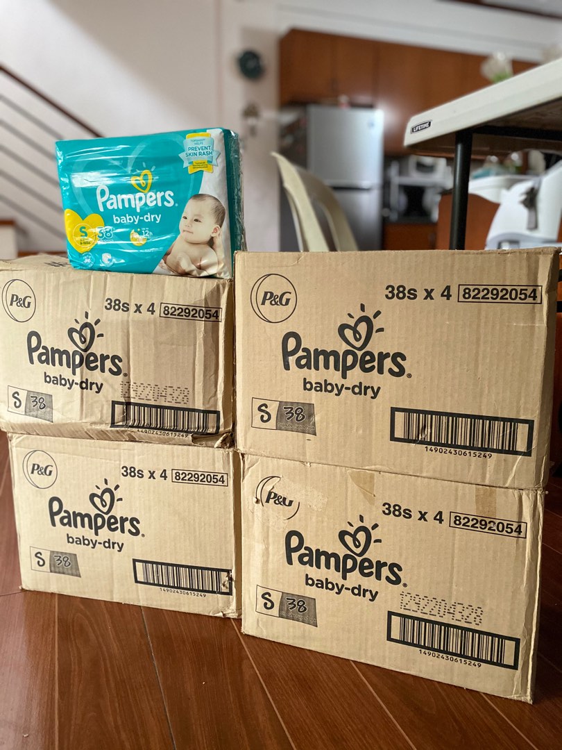 Pampers Diapers, Babies & Kids, Bathing & Changing, Diapers & Baby ...