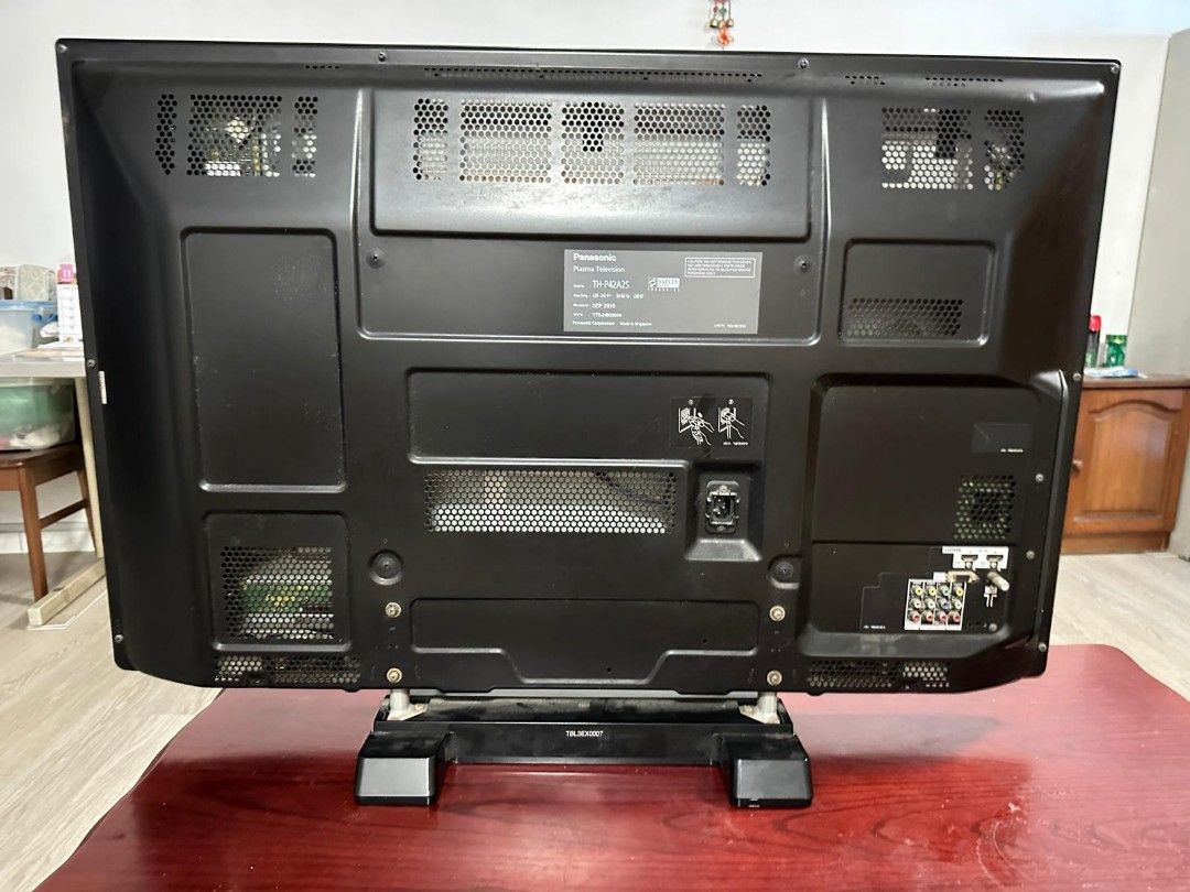 panasonic TV 42", TV & Home Appliances, TV & Entertainment, TV on Carousell
