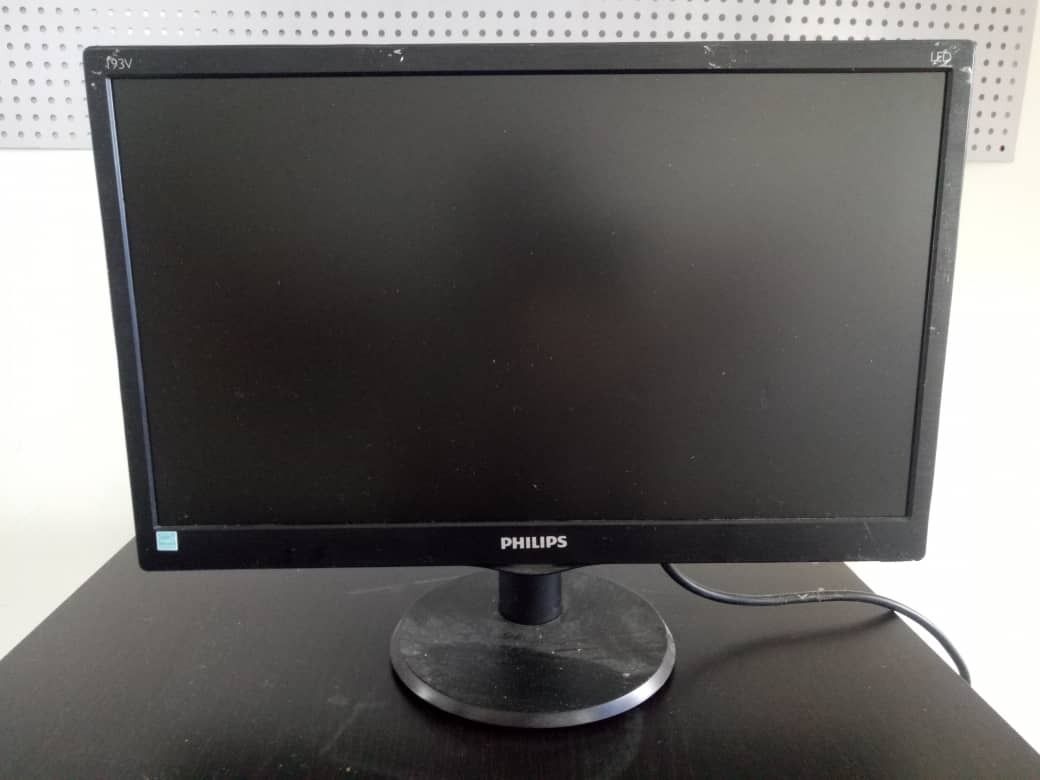 Philips 193V5 Monitor LCD Screen Computer PC (Included Box), Computers ...
