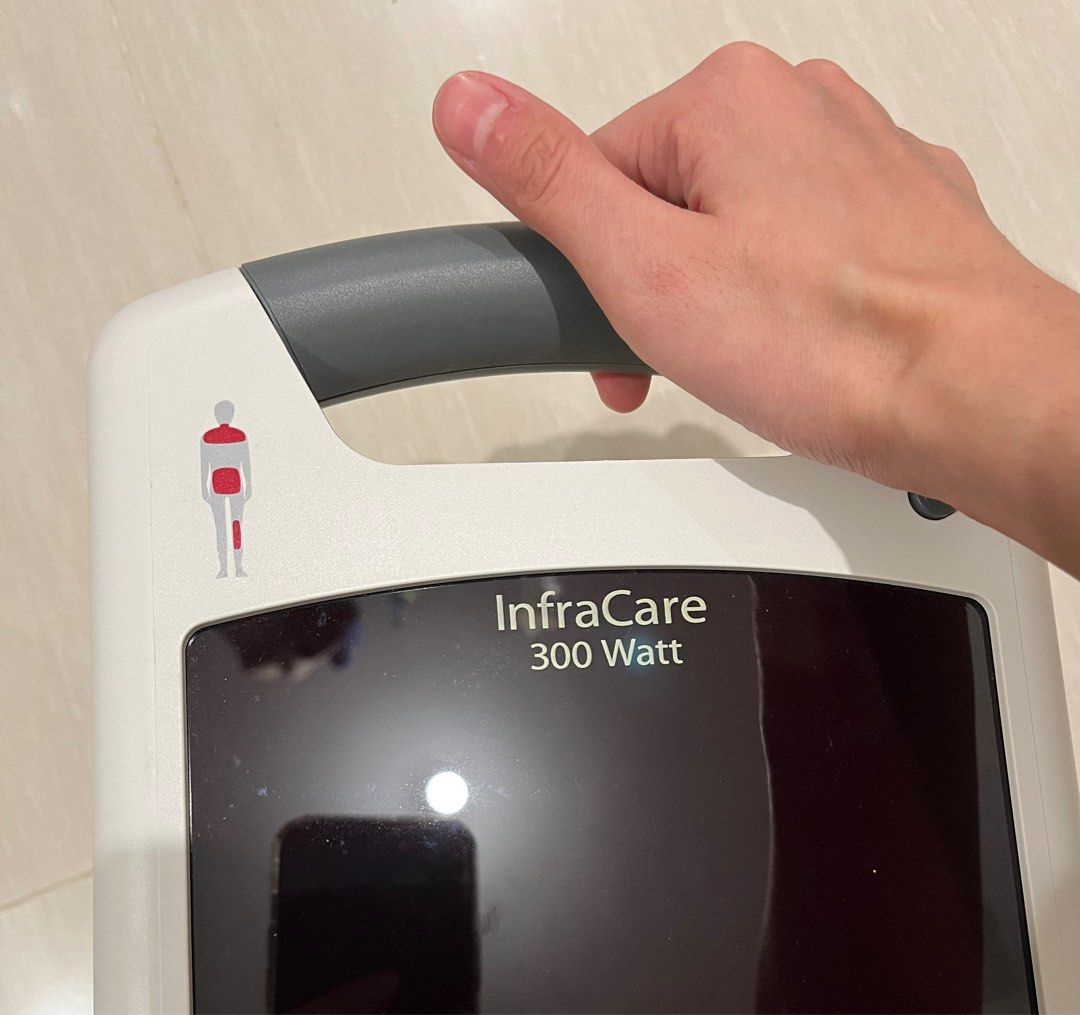 Philips InfraCare 紅外線燈管300w, 健康及營養食用品, 健康監測儀和體重秤 - Carousell