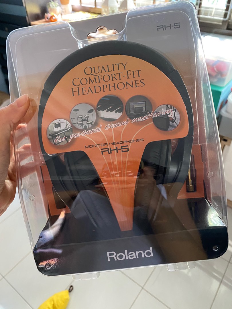 Roland RH5 headphones, Audio, Headphones & Headsets on Carousell
