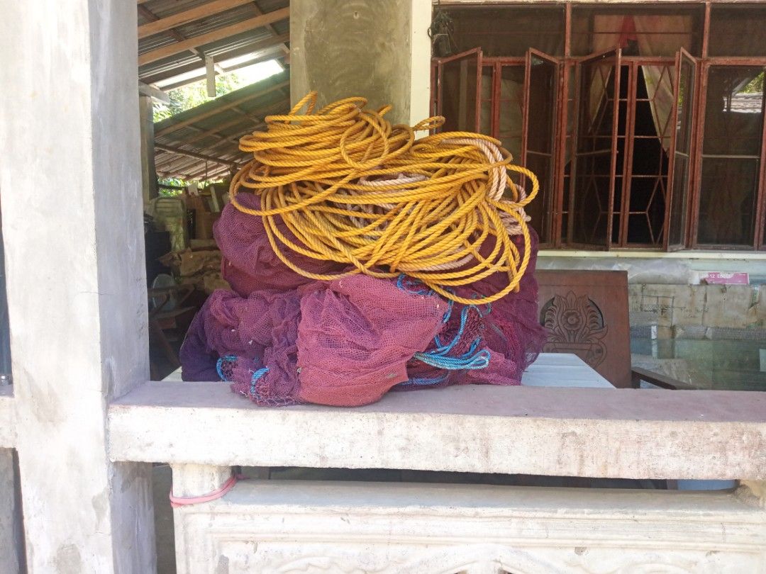 Salok with lubid, Furniture & Home Living, Home Improvement ...