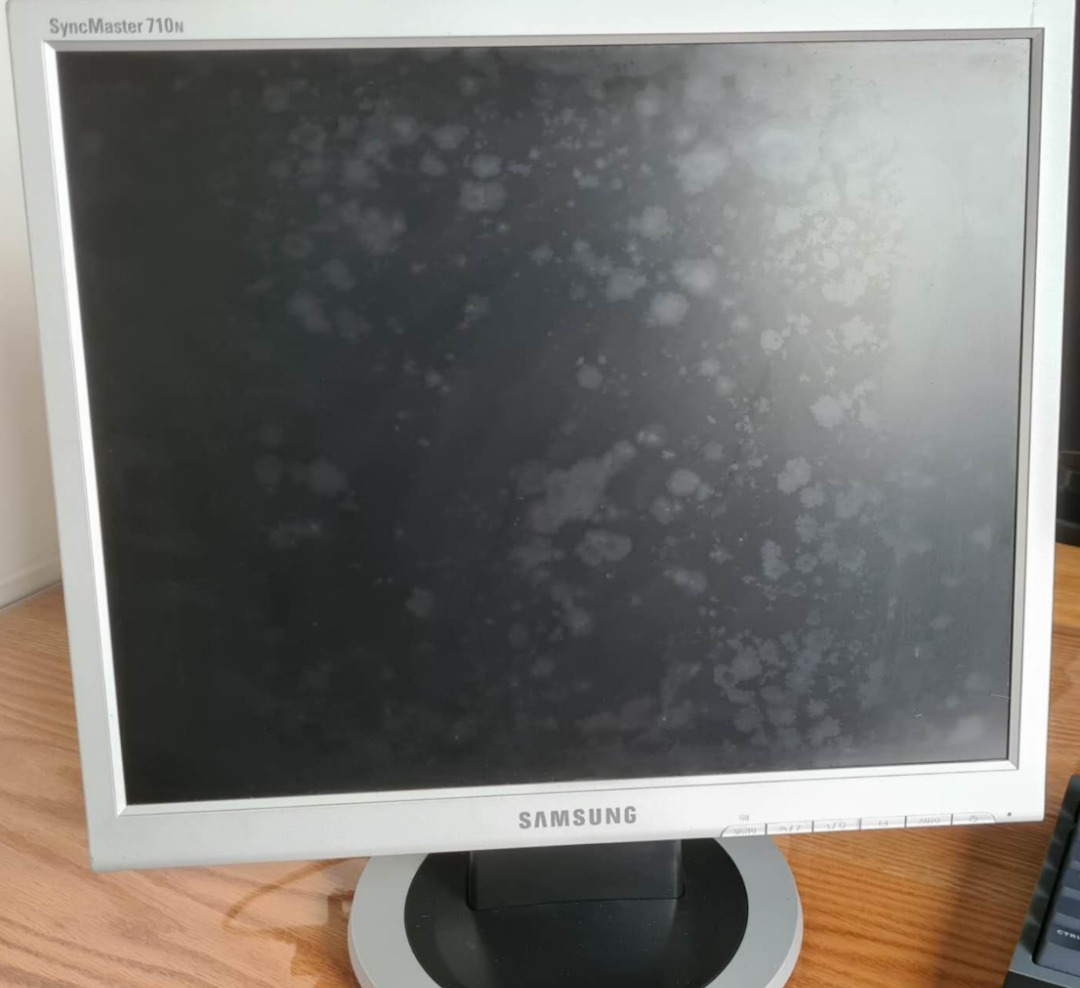 Samsung 710N monitor, Computers & Tech, Parts & Accessories, Monitor ...
