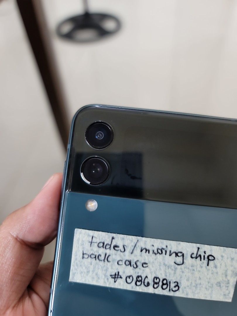 Samsung Galaxy Zflip 3 5g on Carousell