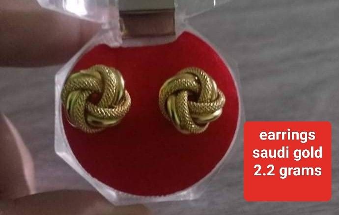 Saudi gold Pawnable, Luxury, Accessories on Carousell