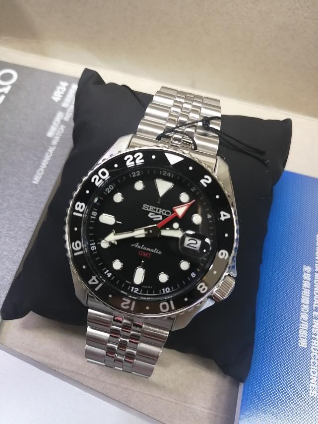 Seiko GMT SSK001 SSK001K1, Men's Fashion, Watches & Accessories ...