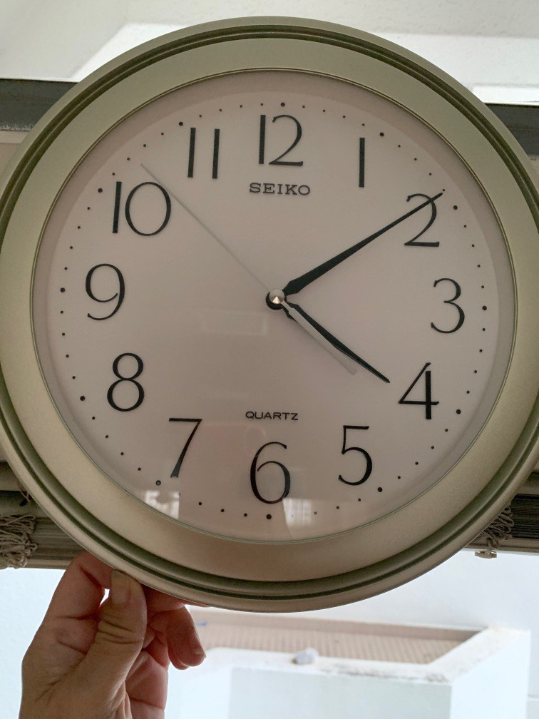 Seiko wall clock, Furniture & Home Living, Home Decor, Clocks on Carousell