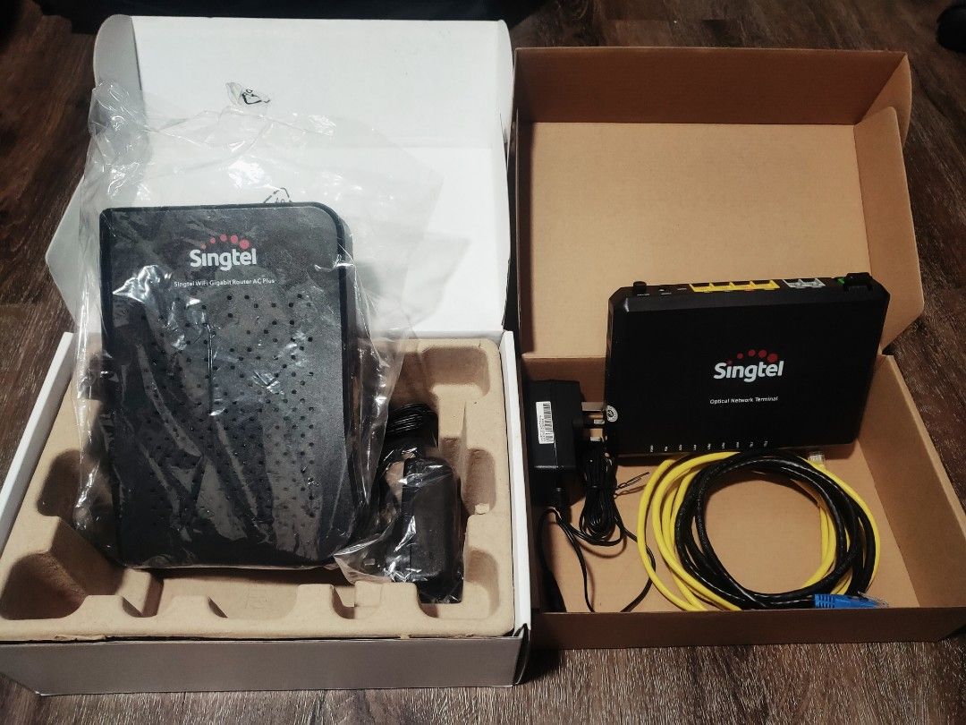 Singtel WiFi Gigabit Router Ac Plus With Singtel Optical Network Terminal Computers Tech