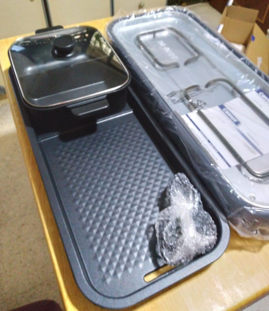 Split Pot Steamboat Grill, TV & Home Appliances, Kitchen Appliances ...