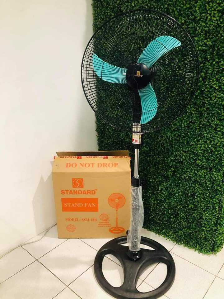 Standard 18" Electric Stand Fan Banana Blade SSM-18B (Assorted Color ...