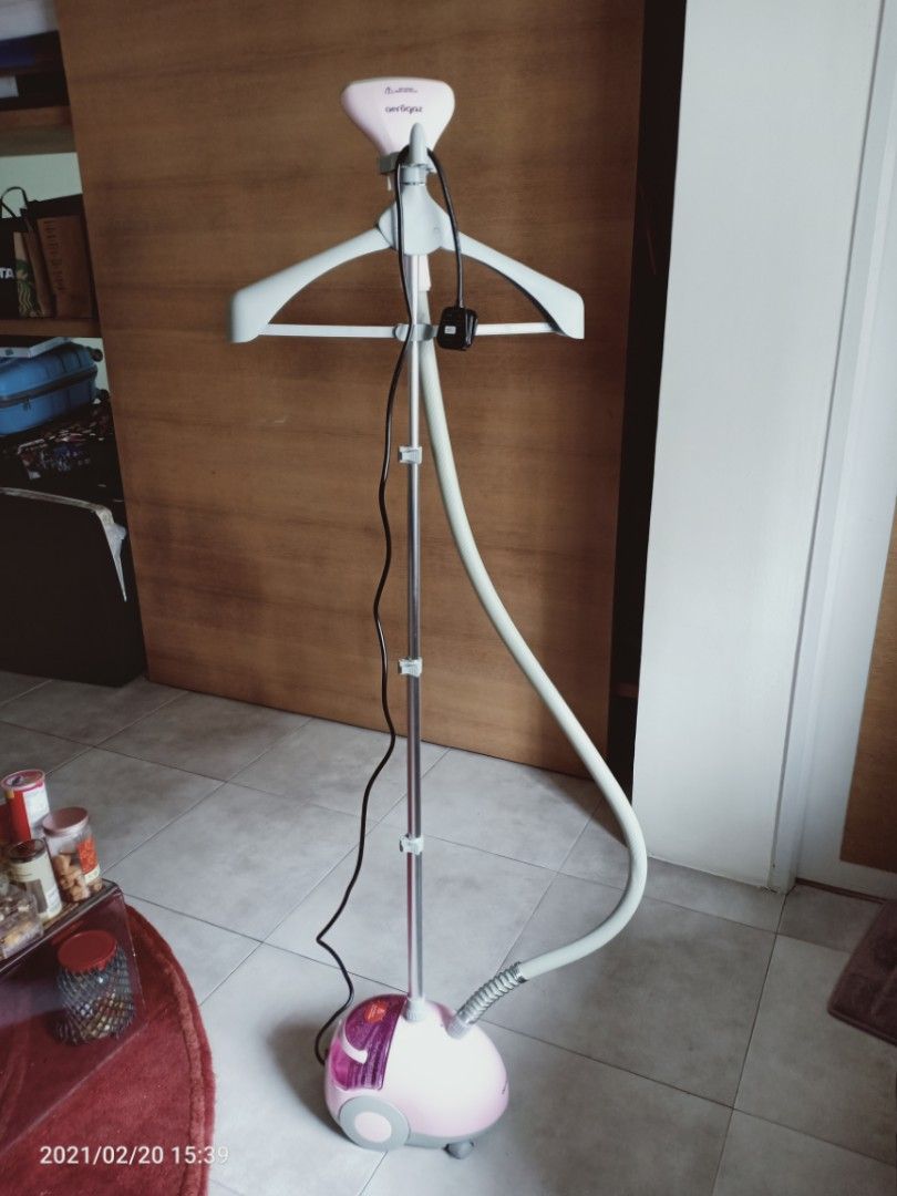 Steam Hanging Iron machine, TV & Home Appliances, Irons & Steamers on ...