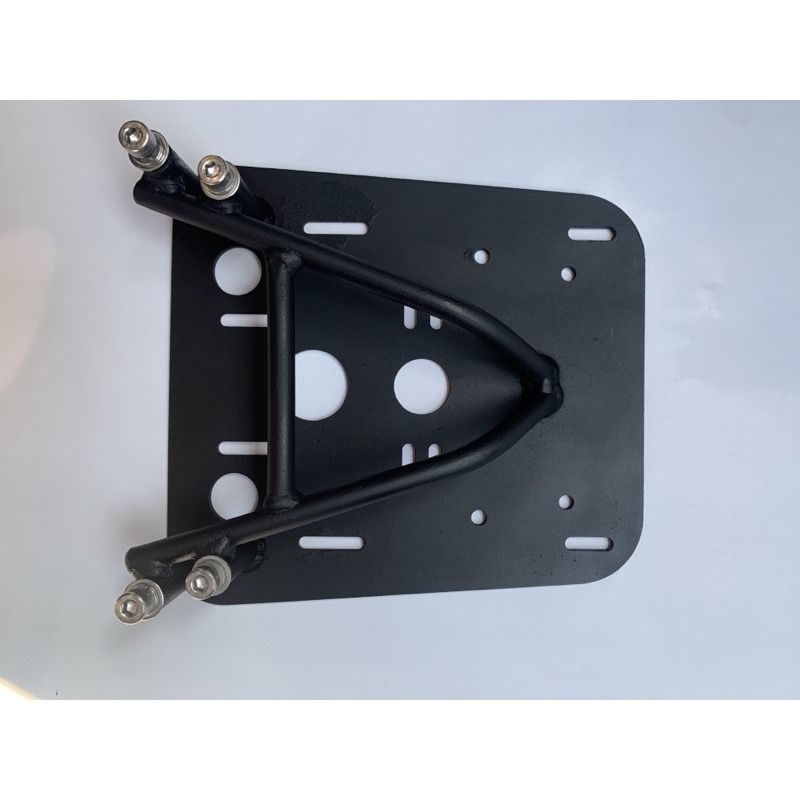 SYM 300i GTS JOYMAX CRUISYM GENUINE REAR RACK 原廠尾架葵涌倉包安裝, 電單車買賣 - Carousell