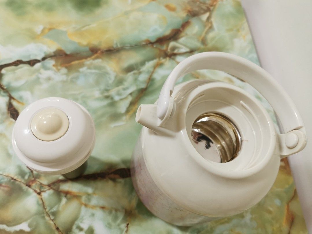 Tiger brand 1.04 litres thermos flask tea pot with large and long solid ...