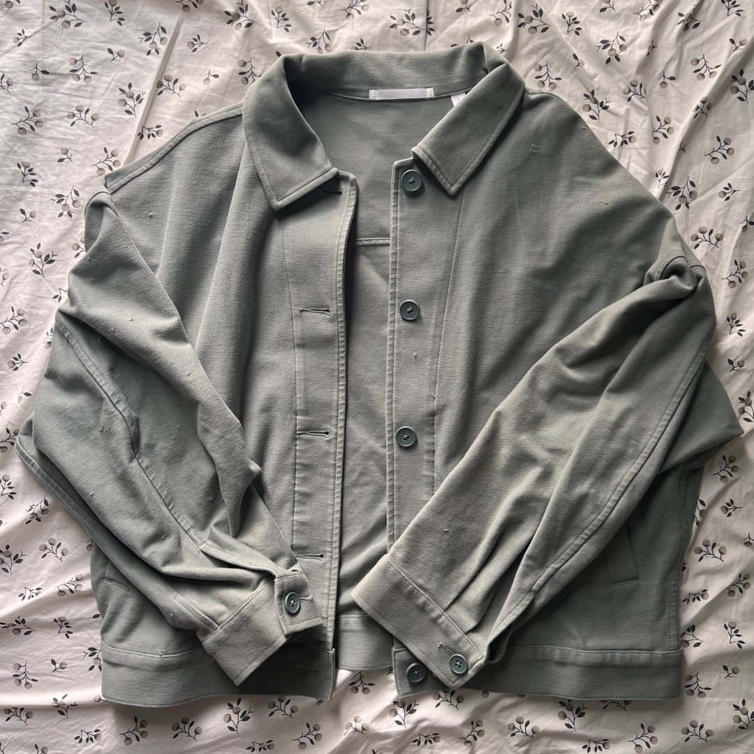 Uniqlo jacket, Women's Fashion, Coats, Jackets and Outerwear on Carousell