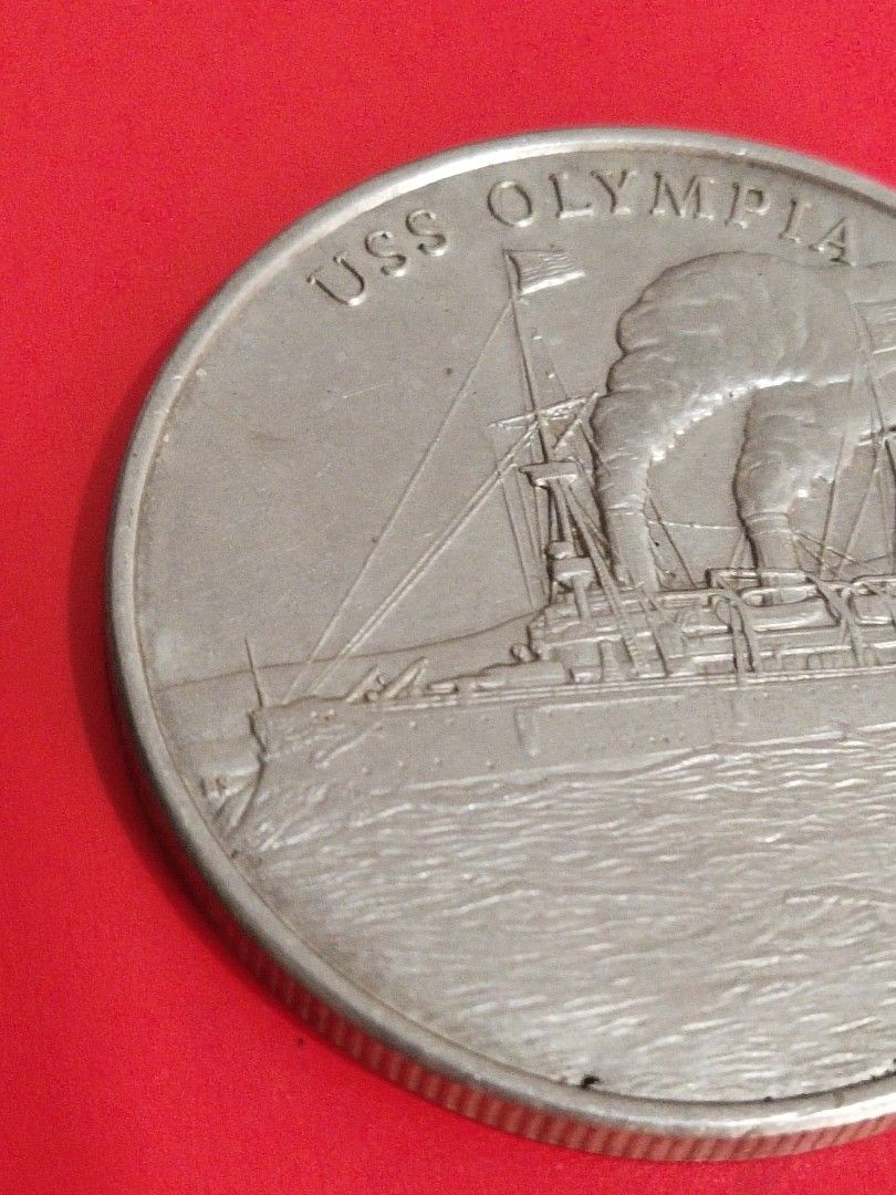 USS OLYMPIA $5.00 coin/1.5 inches in diameter/yr.1998/Nice ...