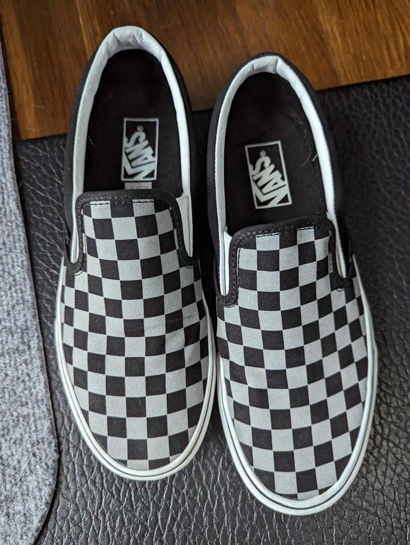 Vans Cosmic check classic slip-on, Men's Fashion, Footwear, Sneakers on ...