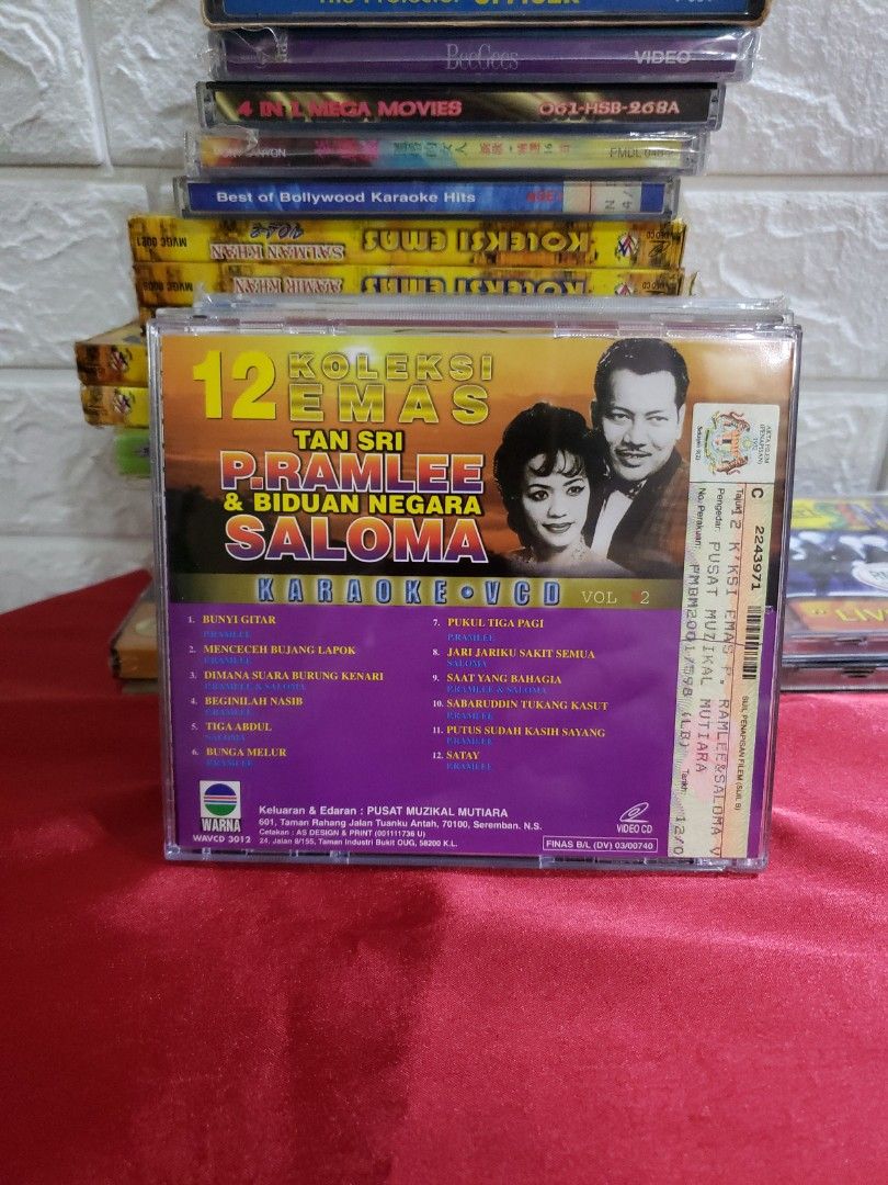 VCD KARAOKE / 2001 - P.RAMLEE & SALOMA _ 12 KOLEKSI EMAS ( ORIGINAL ...