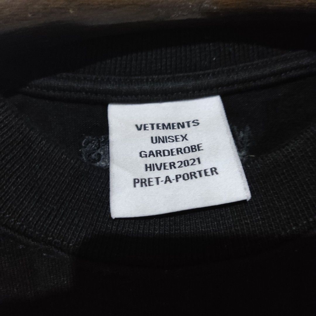 Vetements Gothic Font LS, Men's Fashion, Tops & Sets, Tshirts & Polo ...