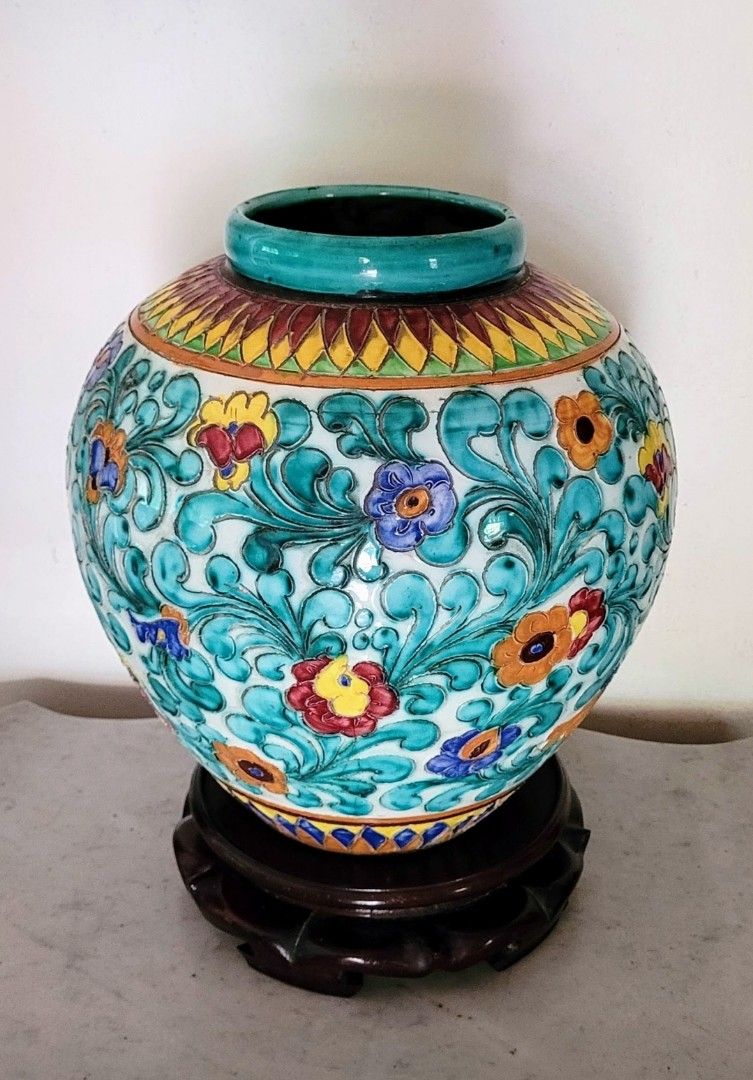 Vintage Cerart Monaco Vase, Hobbies & Toys, Collectibles & Memorabilia, Vintage Collectibles on ...