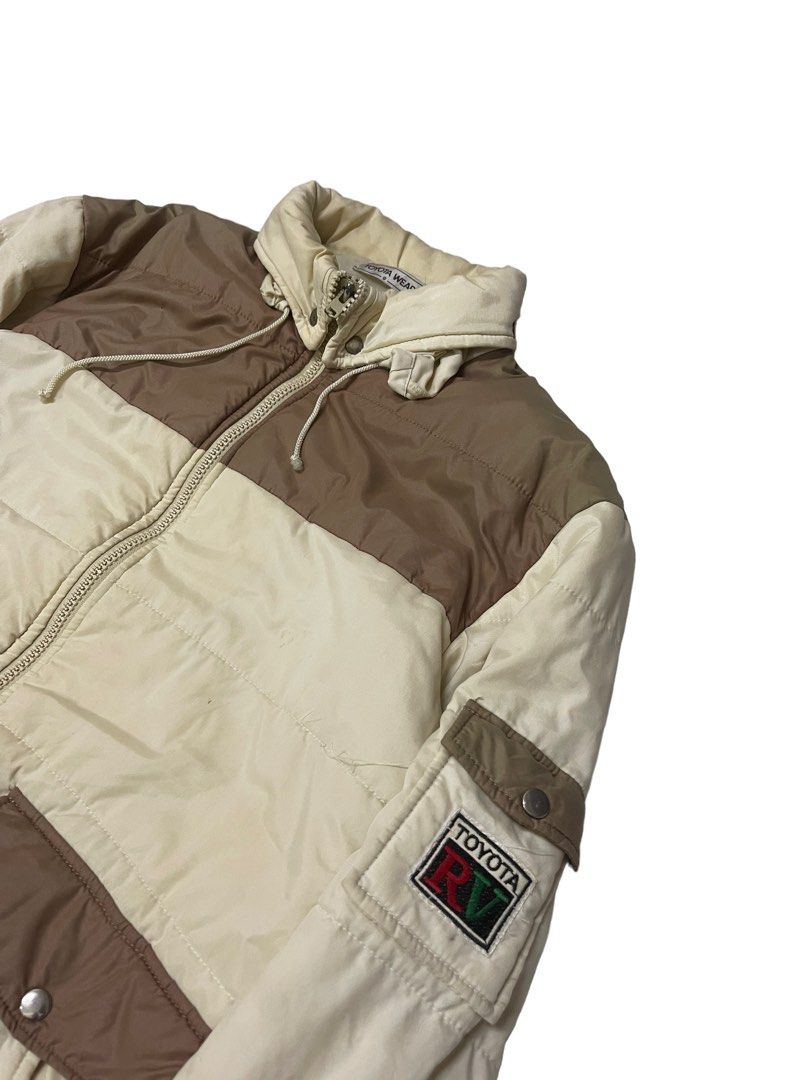 Vintage Toyota RV Jacket, Men's Fashion, Coats, Jackets and Outerwear ...