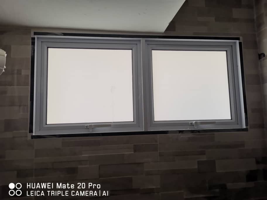 HDB/BTO/RESALE CASEMENT WINDOW /TOILET TOP HUNG WINDOW/SLINDING WINDOW ...