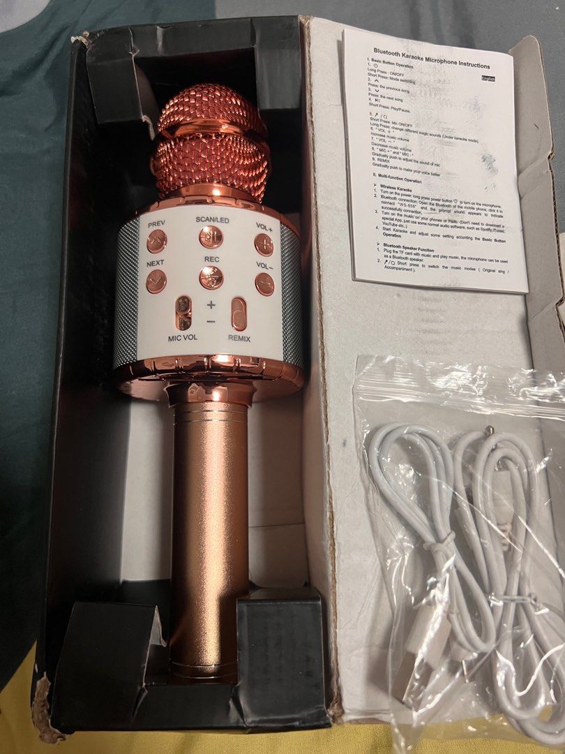 WS 858L wireless microphone hifi speaker, Audio, Microphones on Carousell