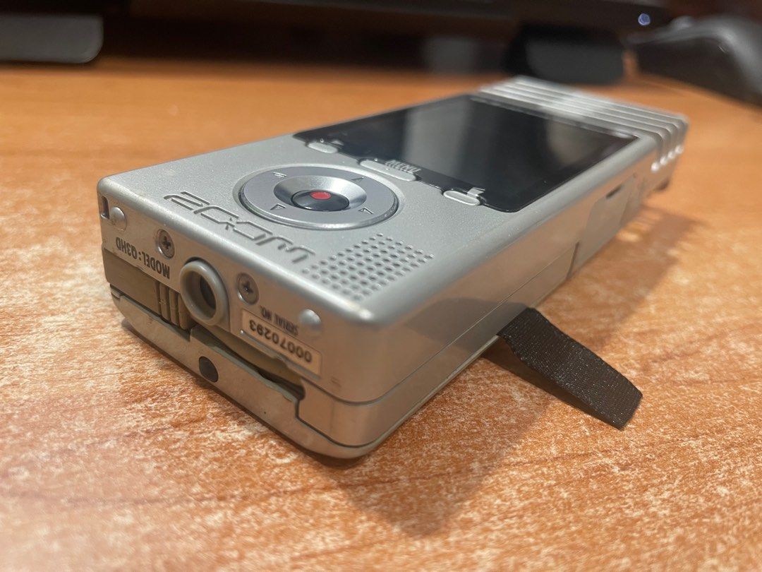 Zoom Q3HD Video Recorder, Photography, Video Cameras on Carousell