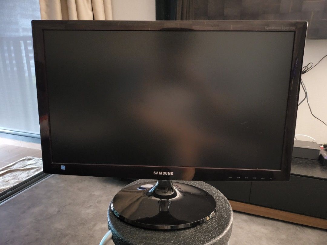 Inch Samsung Monitor Computers Tech Parts Accessories Monitor Screens On Carousell