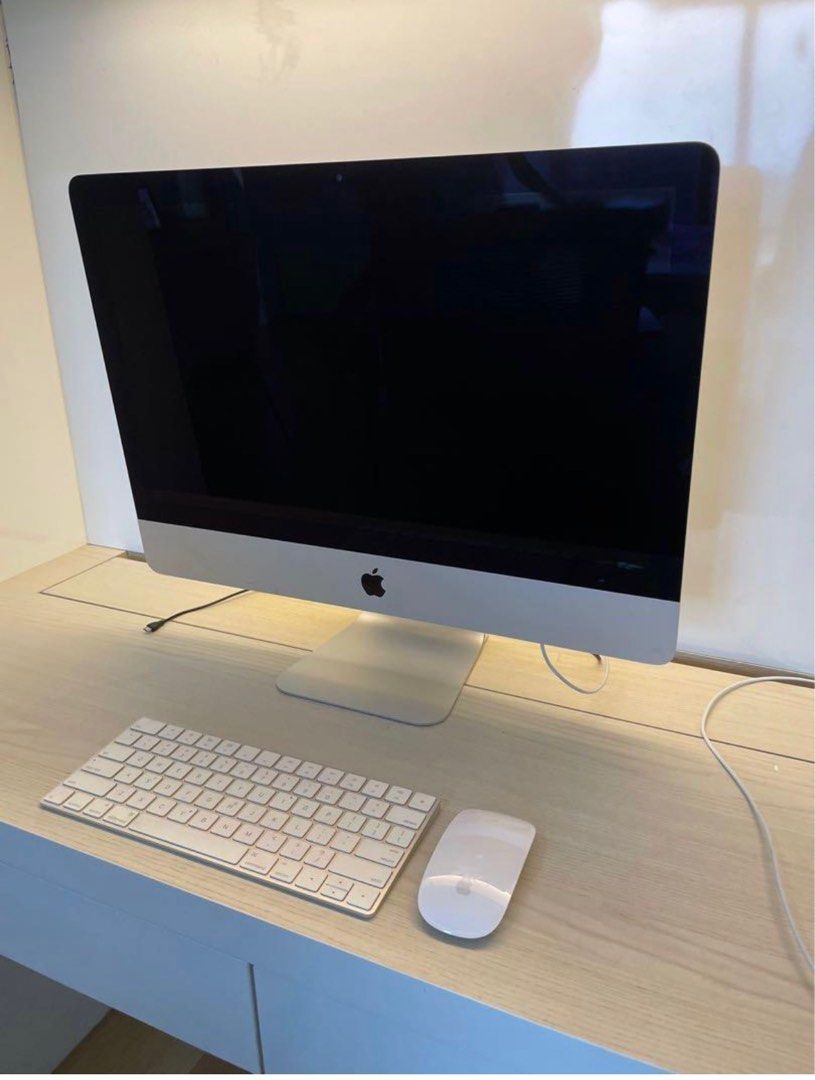 Apple iMac 21.5” + wireless keyboard & mouse, Computers & Tech ...