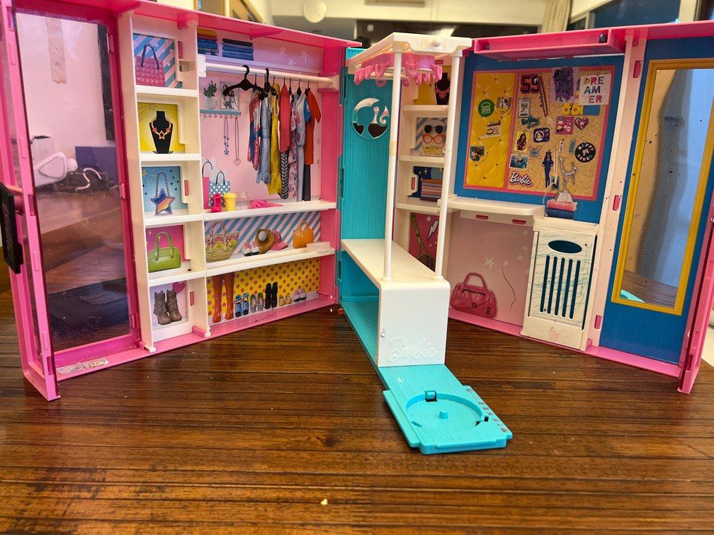 Barbie doll wardrobe, Hobbies & Toys, Toys & Games on Carousell