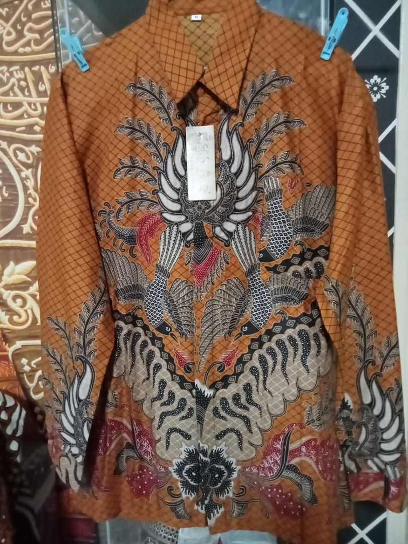 Baju Batik Indonesia tangan panjang, Men's Fashion, Activewear on Carousell