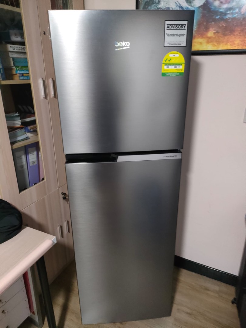 Beko fridge, TV & Home Appliances, Kitchen Appliances, Refrigerators ...
