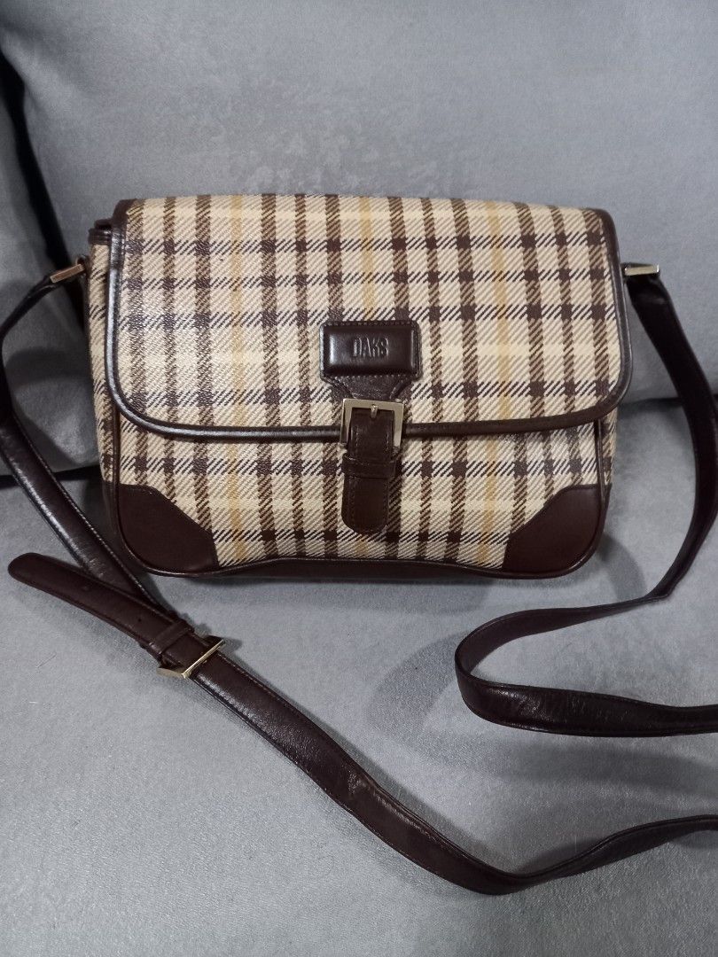 DAKS PVC LEATHER CROSSBODY BAG, Women's Fashion, Bags & Wallets, Cross-body Bags on Carousell