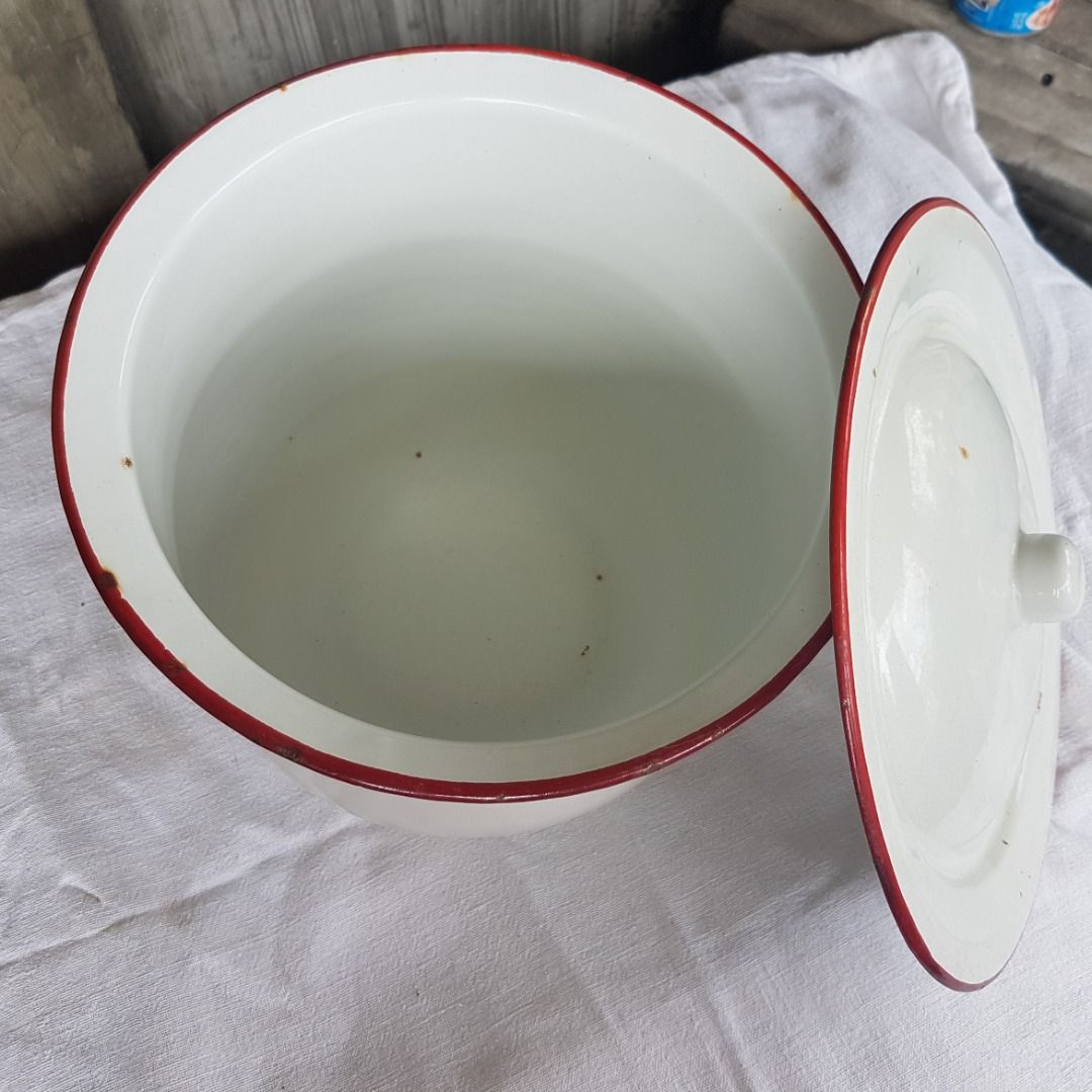 Enamel Chamber Pot Arinola, Furniture & Home Living, Bathroom & Kitchen ...