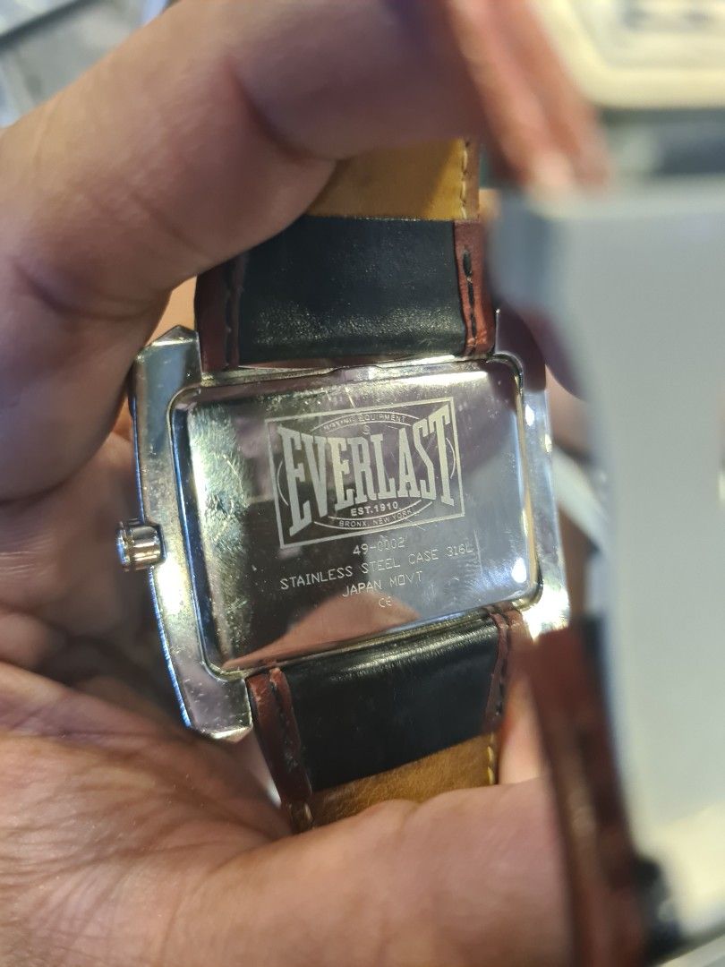 Everlast warch learher strap, Luxury, Watches on Carousell