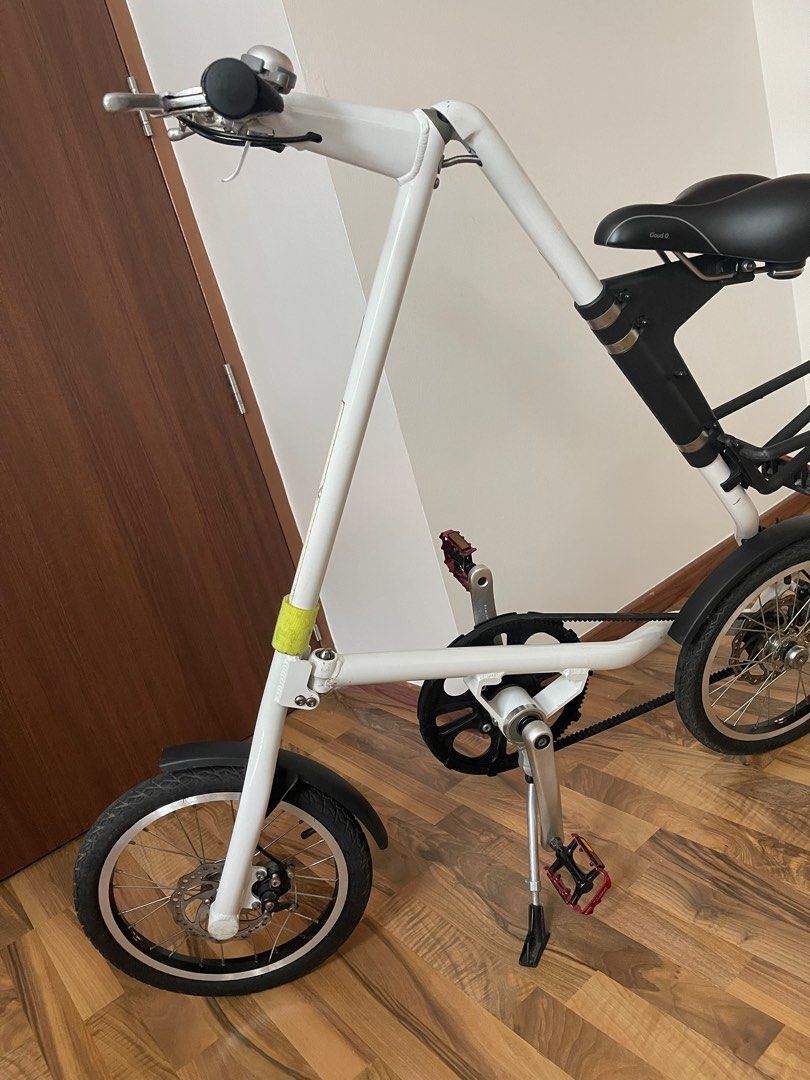 Foldable Bicycle + Stand (Strida Alike), Sports Equipment, Bicycles ...