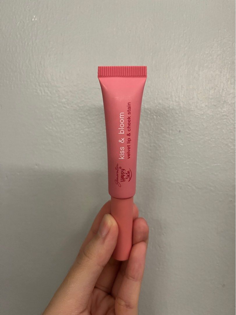 Happy Skin Velvet Lip Stain in shade witty, Beauty & Personal Care ...