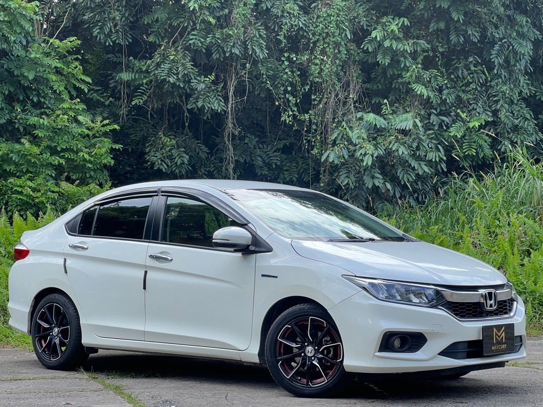 Honda Grace Hybrid 1.5 LX Auto, Cars, Used Cars on Carousell