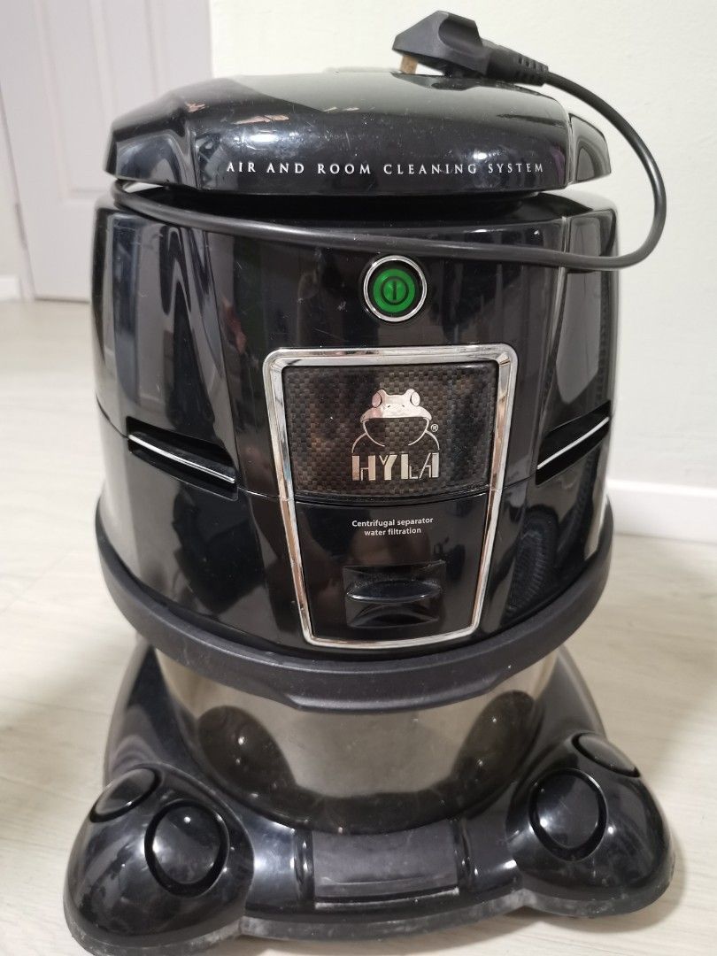 Hyla vacuum cleaner, Furniture & Home Living, Cleaning & Homecare ...