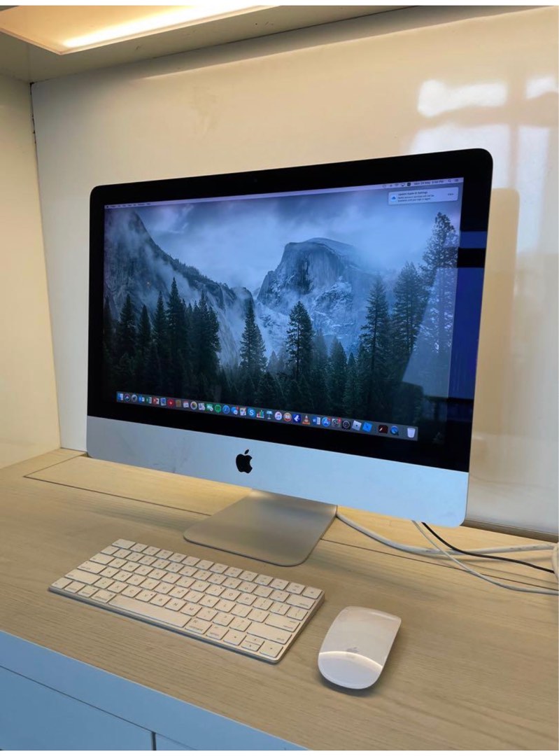 Apple iMac 21.5” + wireless keyboard & mouse, Computers & Tech ...