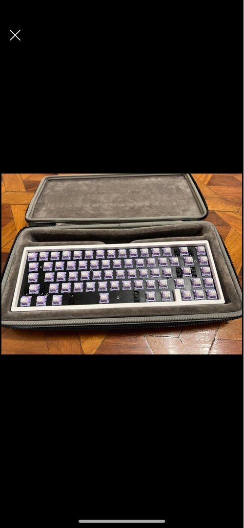 KBD67 + KTT Blueberry Switches + HK Gaming Dreamscape Keycaps ...