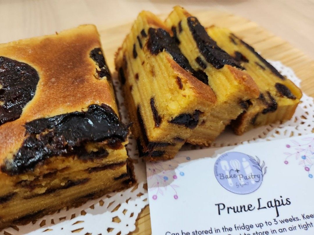 Prune Lapis Prune Layered Cake Halal, Food & Drinks, Homemade Bakes on ...