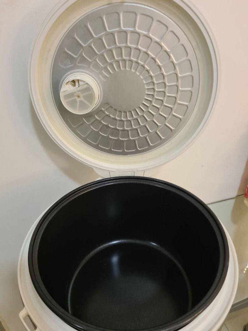 [Like New] HAIER 1.8 Litres Rice Cooker for 4-5 Pax, TV & Home ...