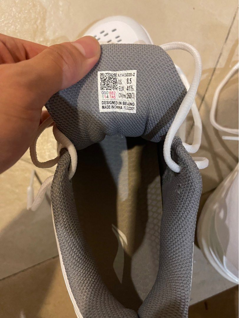 Lining Yun Ting Badminton Shoe, Men's Fashion, Footwear, Sneakers on ...