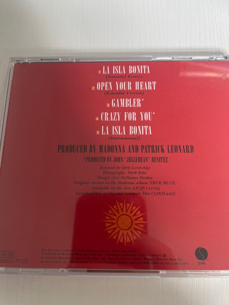 Madonna CD La Isla Bonita Super Mix 日版 有側紙, 興趣及遊戲, 音樂、樂器 & 配件, 音樂與媒體 ...