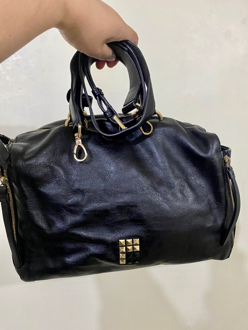 Manas two way bag, Women's Fashion, Bags & Wallets, Cross-body Bags on ...