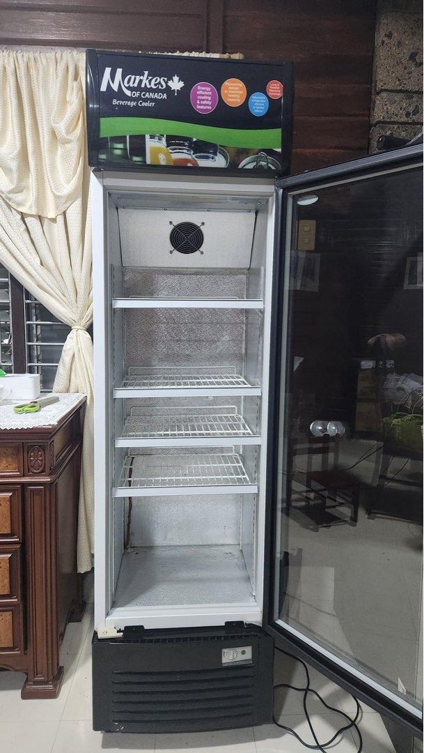 Markes of Canada Chiller/ Beverage cooler, TV & Home Appliances ...