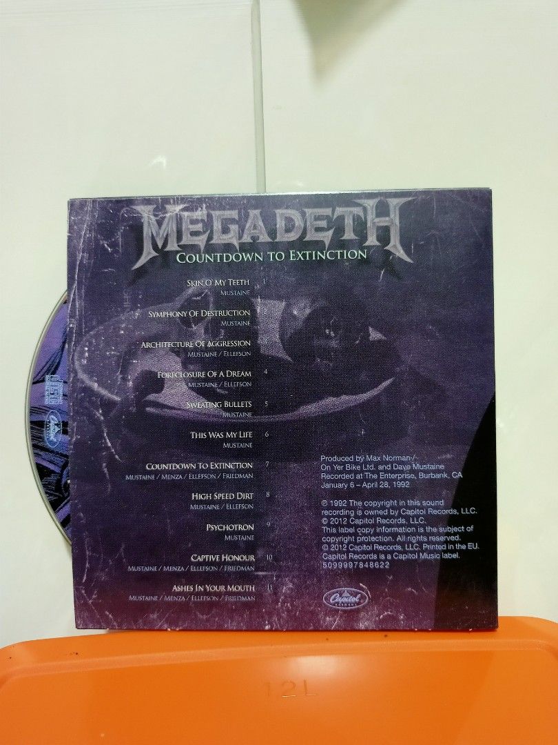 Megadeth Countdown to Extinction, Hobbies & Toys, Music & Media, CDs ...